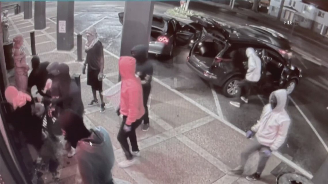 Buster’s Liquor store in Memphis robbed for the third time in one year ...
