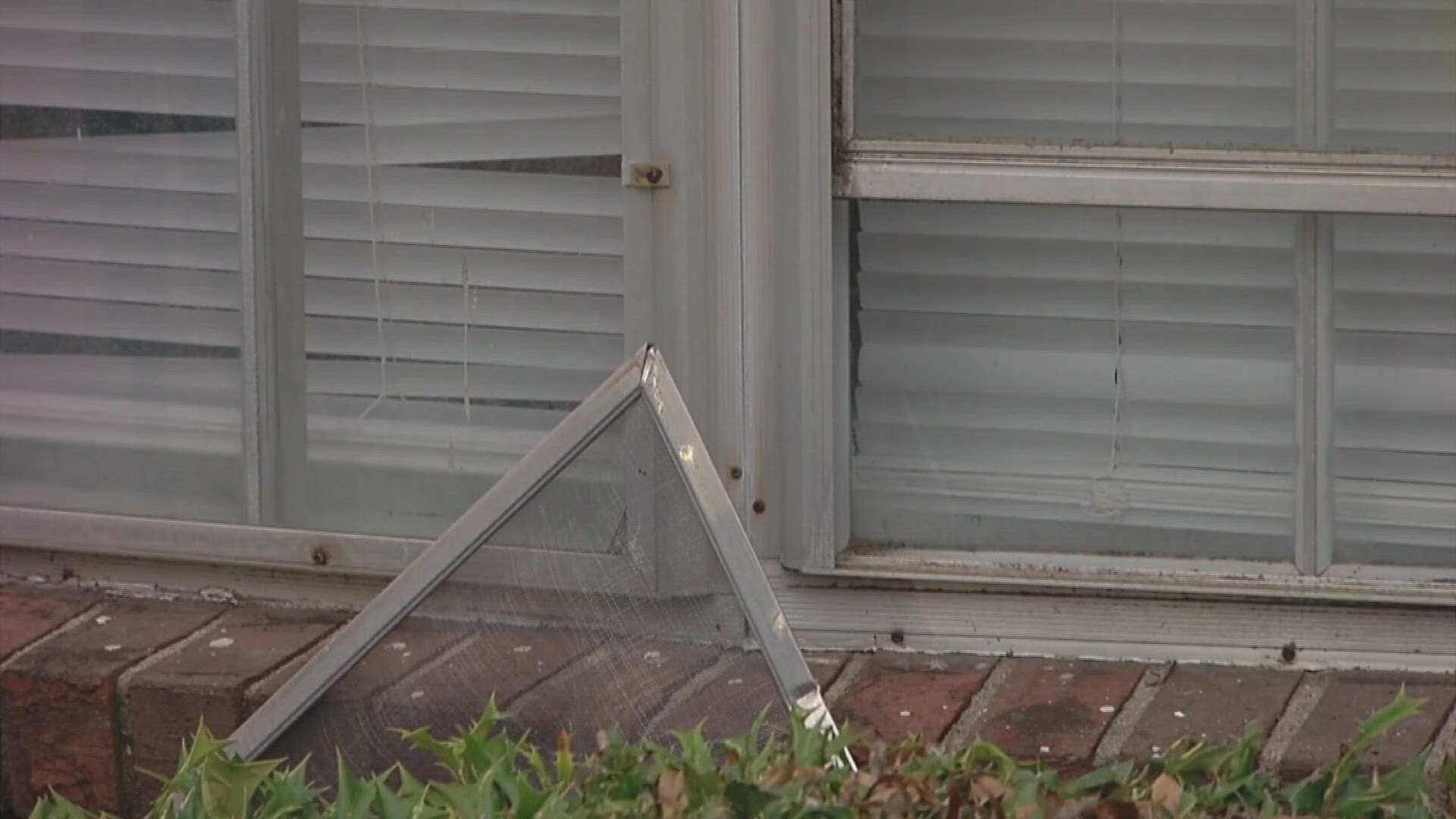 2 injured in shooting involving federal agents in Oregon | localmemphis.com