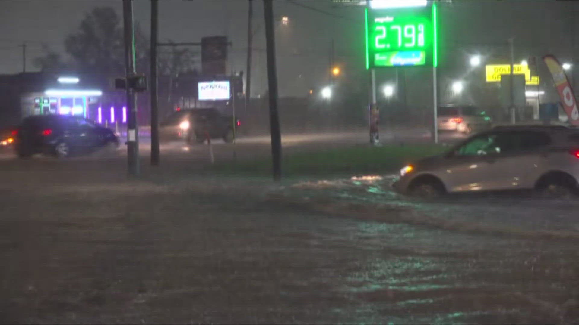 Severe storms hit Memphis: Flooding and power outages | localmemphis.com
