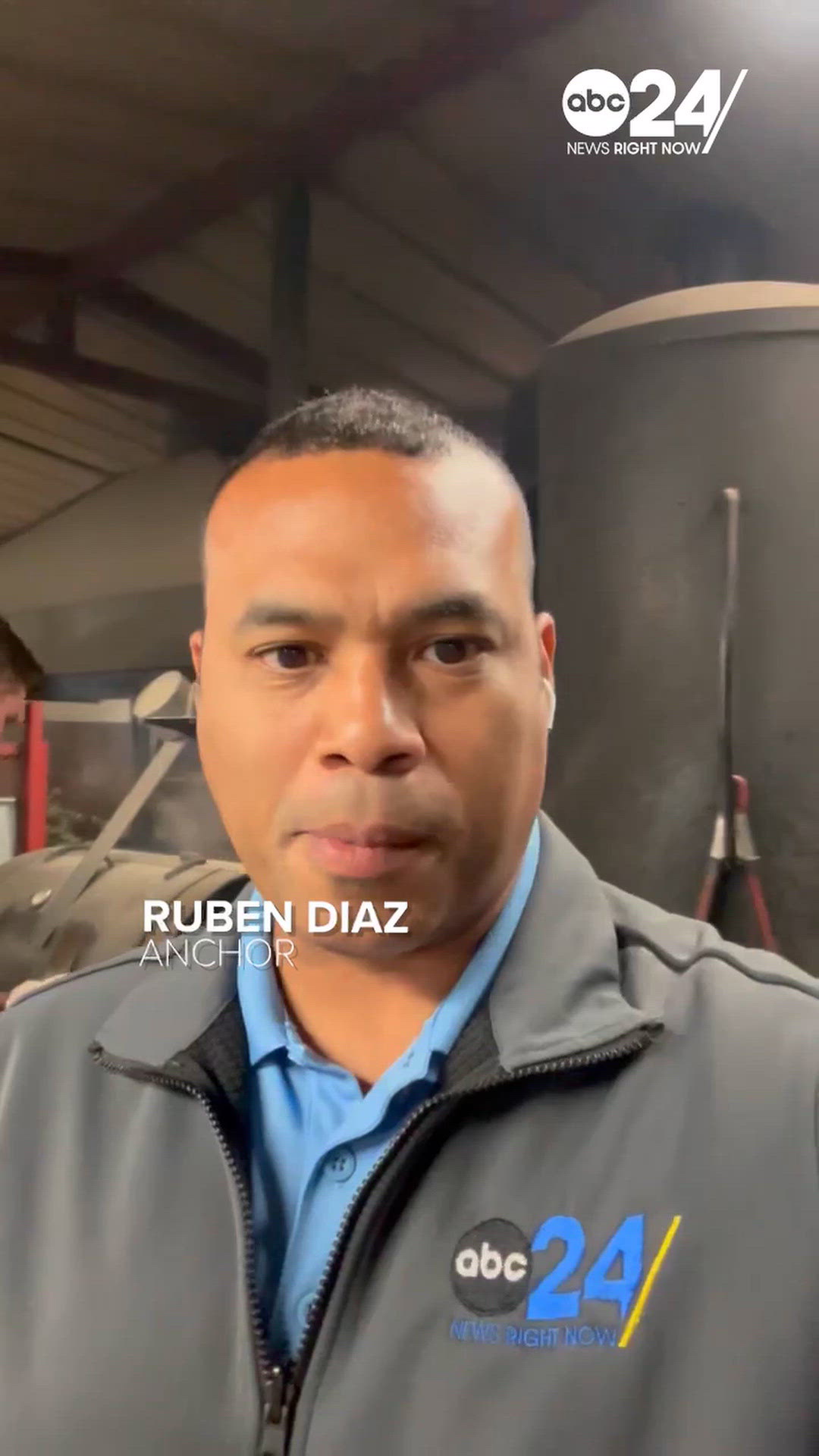 ABC24's Ruben Diaz eats 'best burger ever' | localmemphis.com