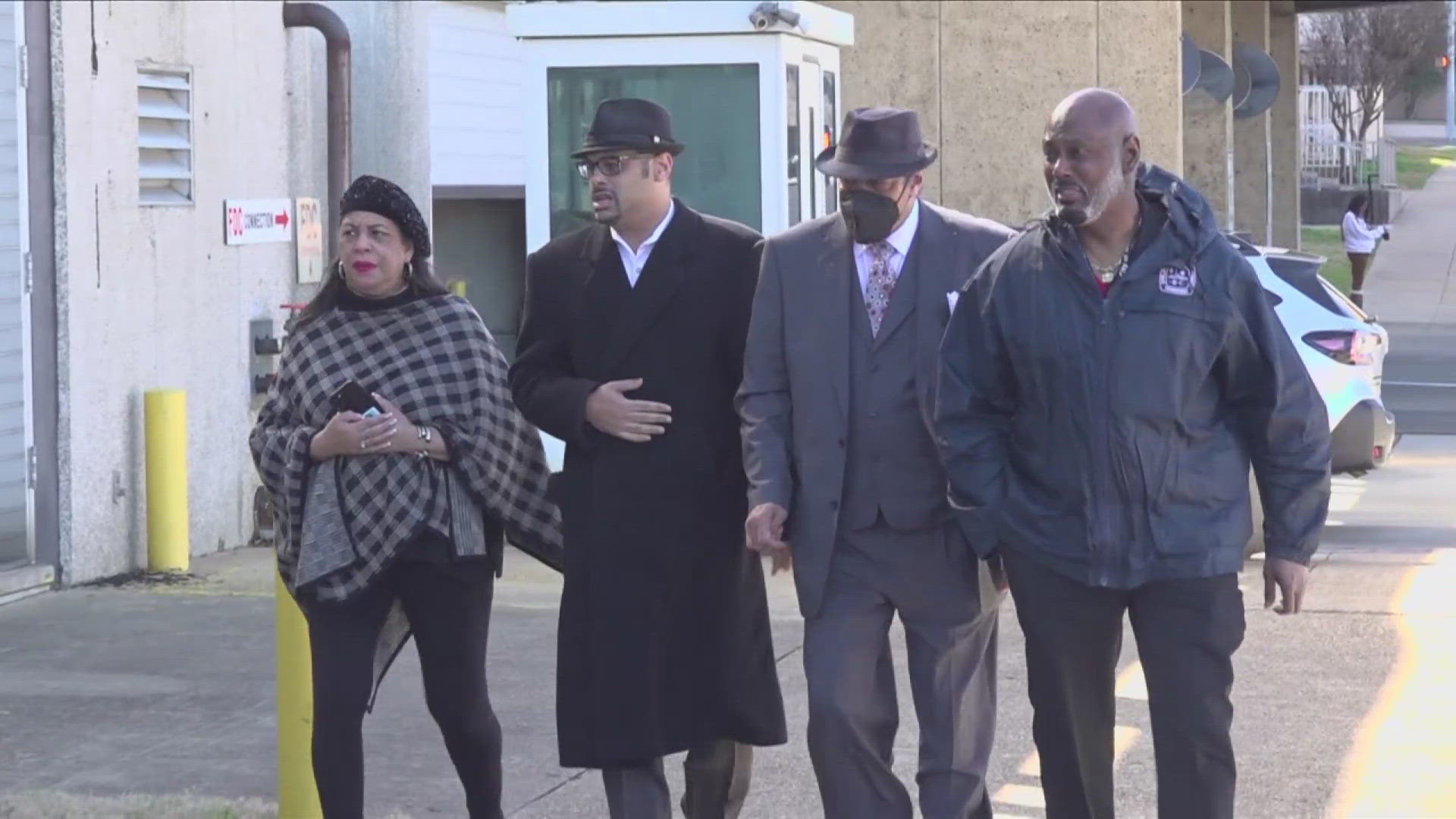 Prosecutors submit 80,000 page of evidence at Edmund Ford Jr. hearing ...