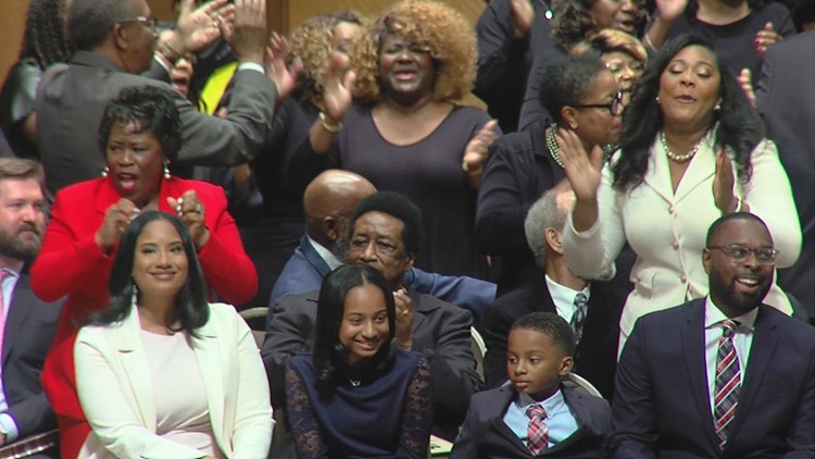 Memphis officer accused of rape while off duty driving for Lyft ...