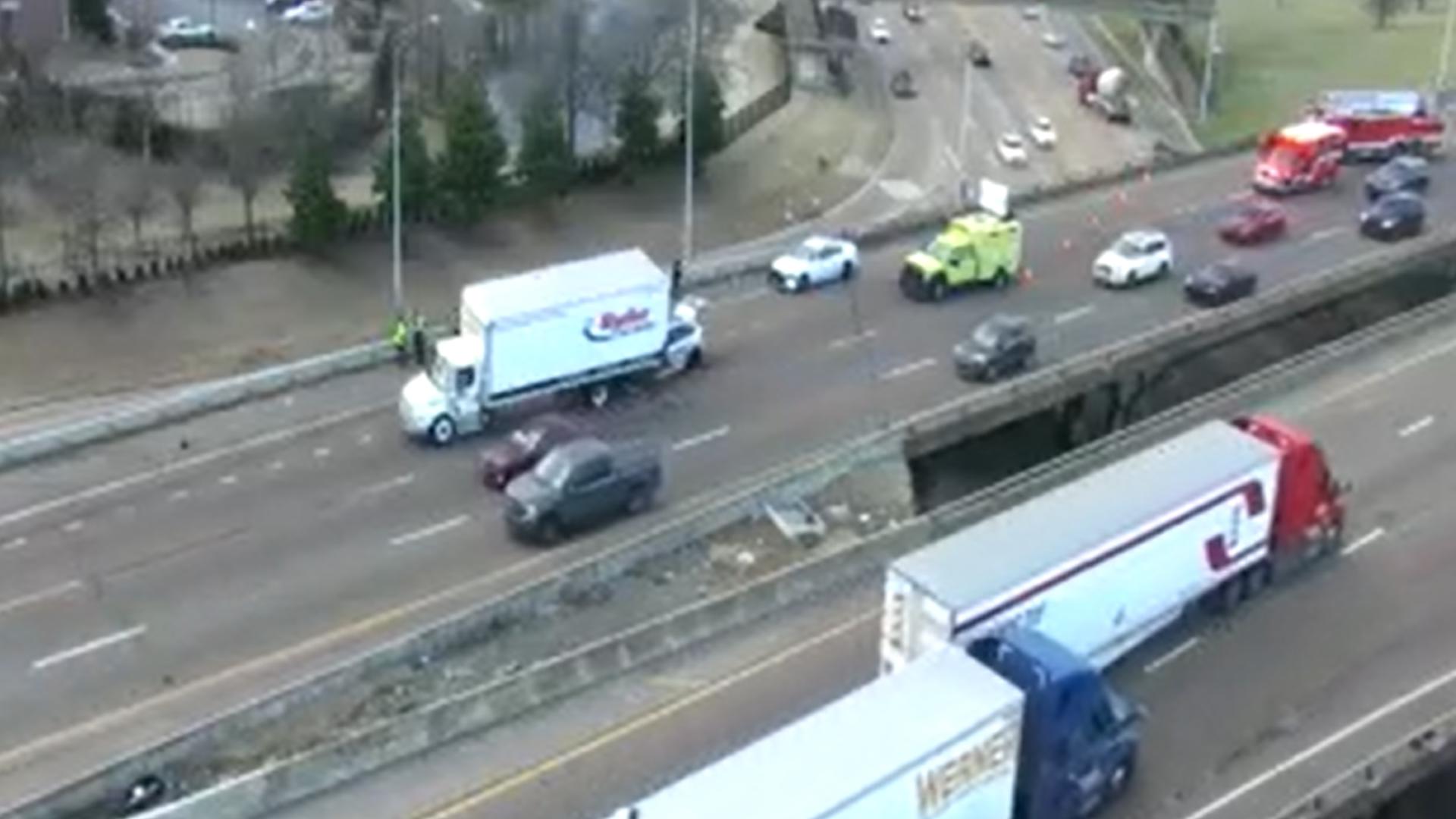 VERIFY: Do you really have to pay the fine for a red-light ticket in ...