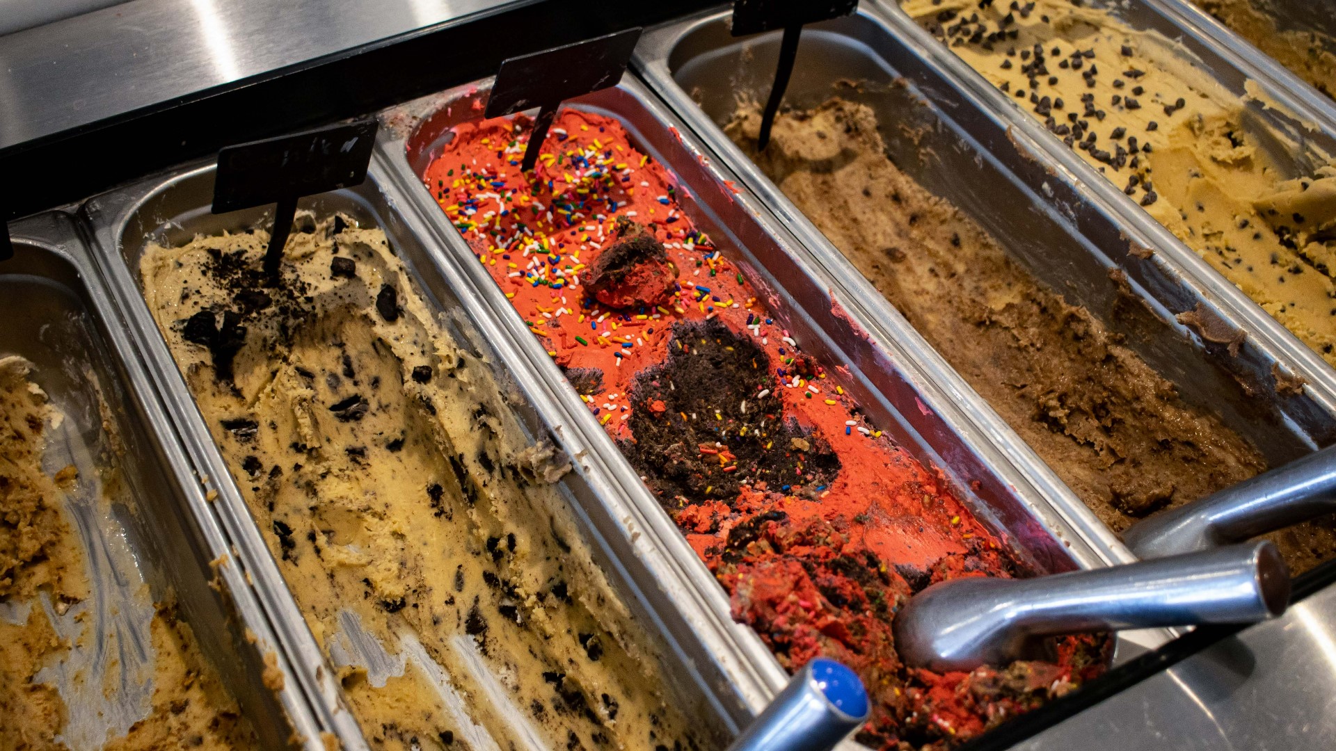 Experience lots of flavors at this local dessert shop | localmemphis.com