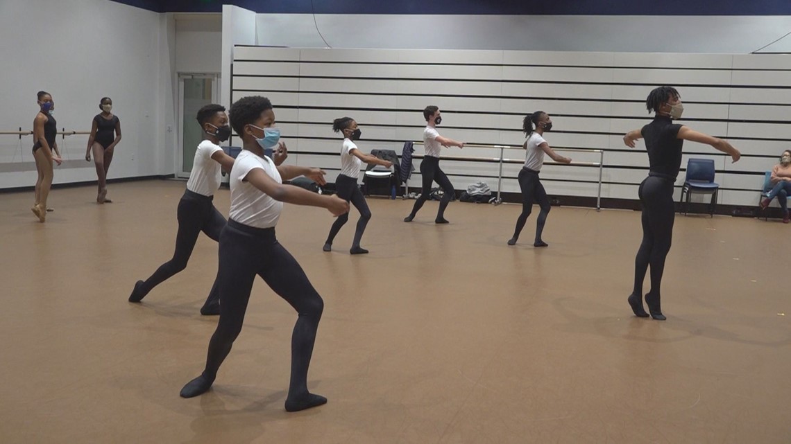 Collage Dance Collective helps black boys pursue dance | localmemphis.com