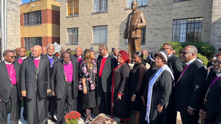 COGIC unveils statue of church founder at 114th Holy Convocation ...