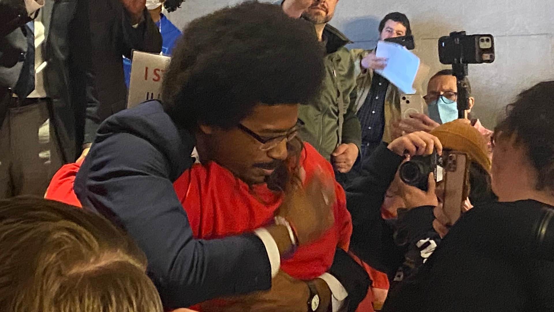 Tennessee GOP vote on expulsion of Democrats over gun protest ...