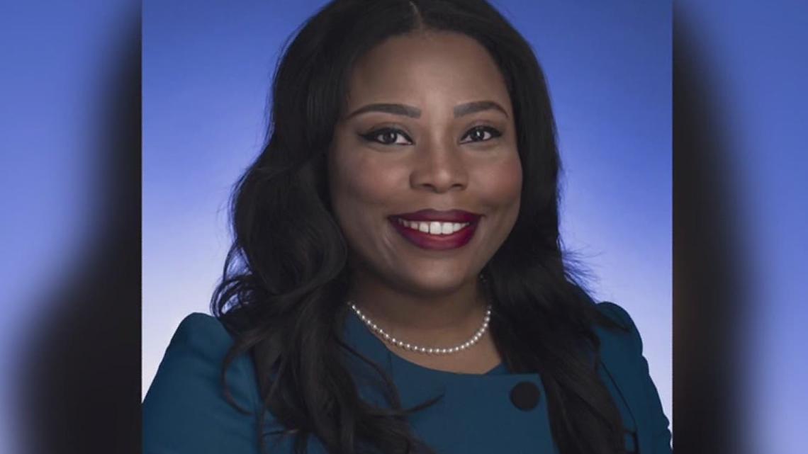 Former state senator Katrina Robinson resentenced and issued additional ...