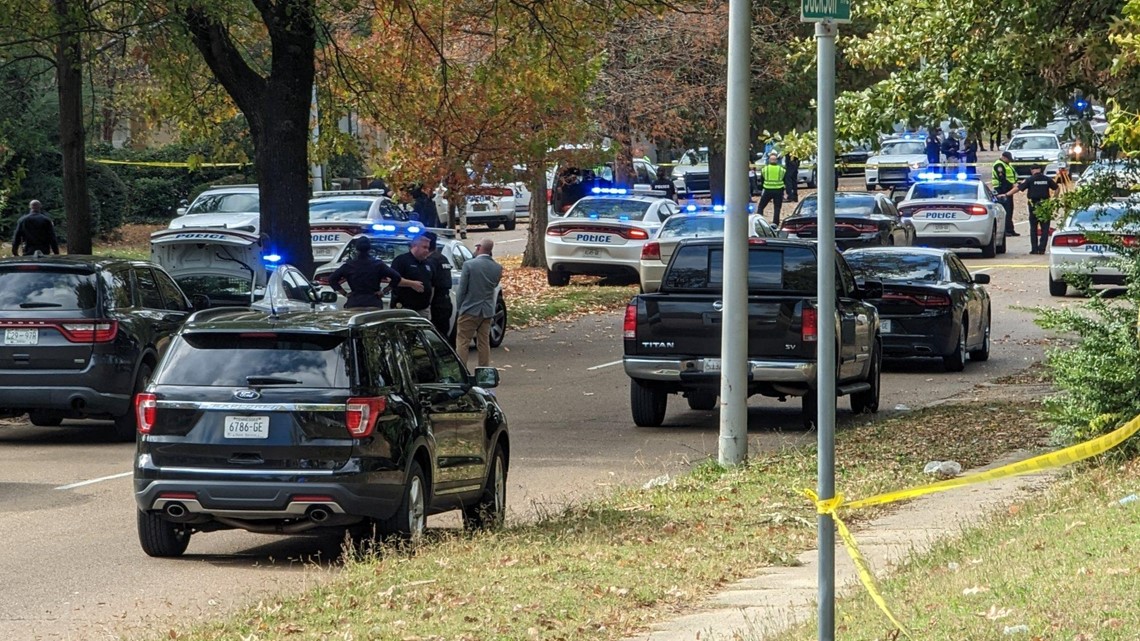 MPD: Woman, child, suspects injured after carjacking & chase ...