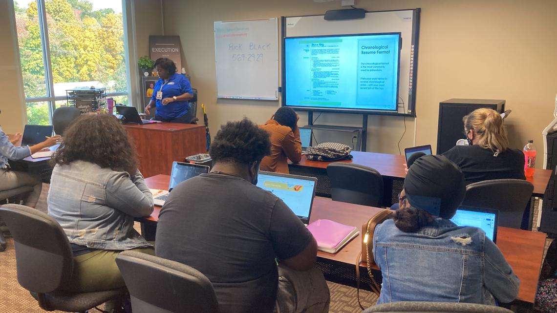 Excel Center in Memphis gives 2nd chance at diploma, job training ...