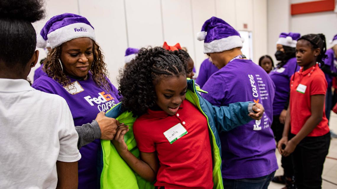 FedEx Cares & Operation Warm team up to give coats to kids ...