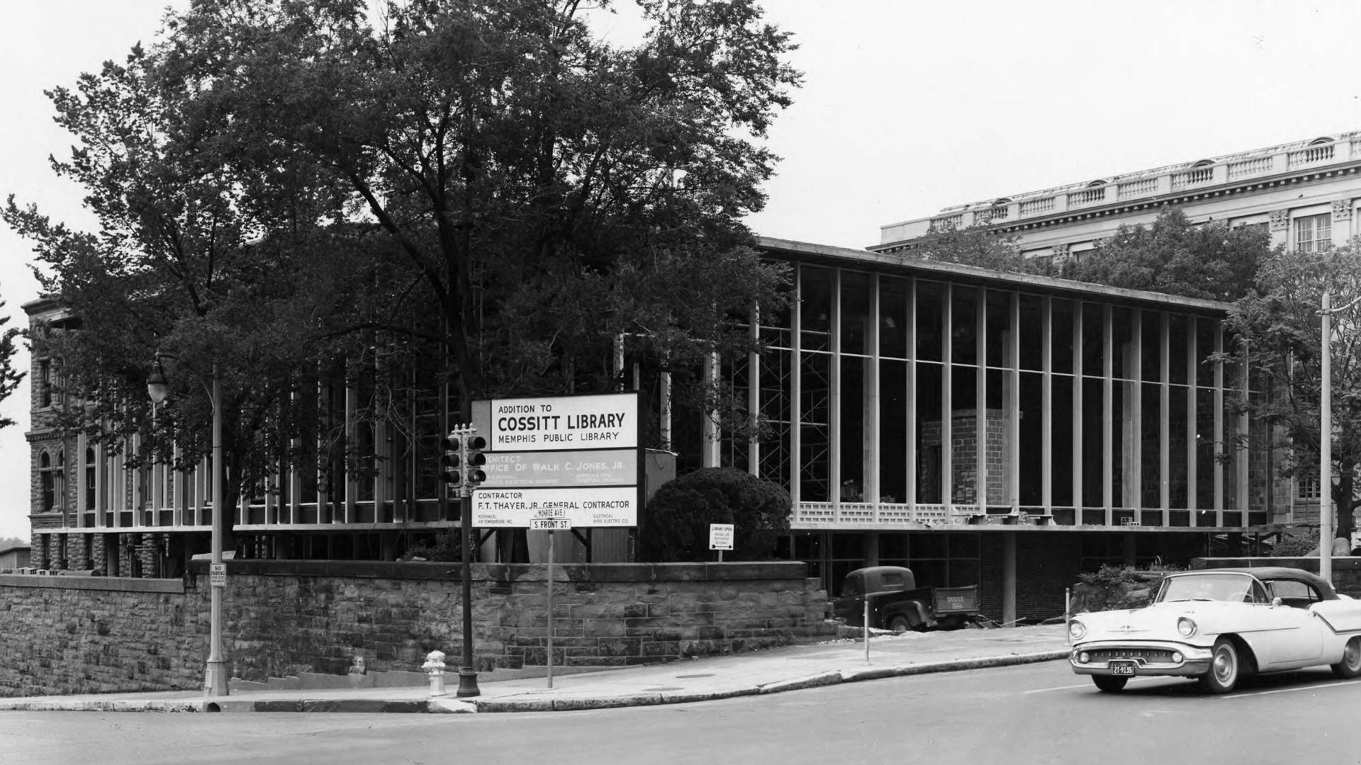 Memphis' first public library reopens | localmemphis.com