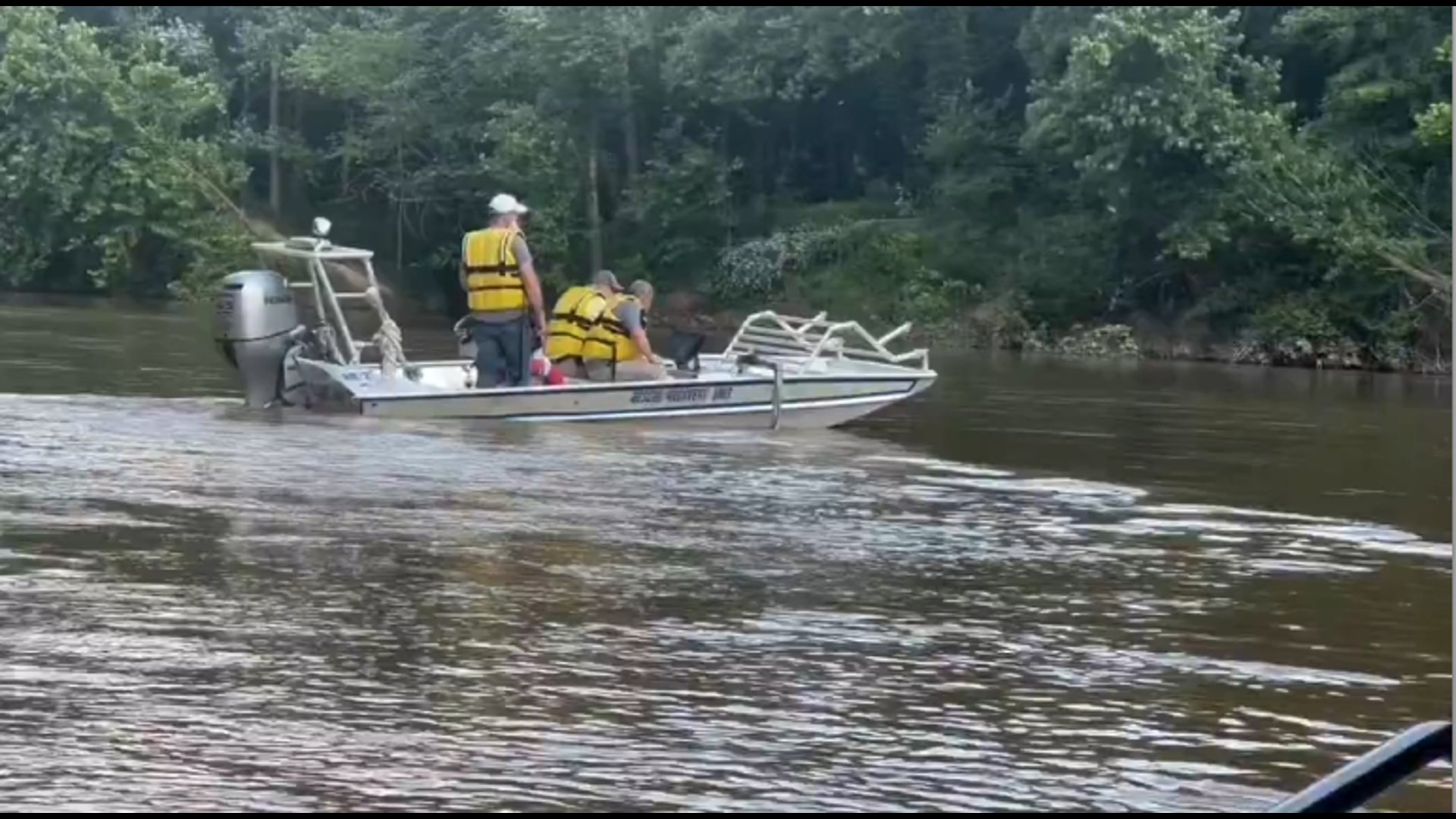Body recovered from Wolf River after rescue efforts, SCSO reports ...