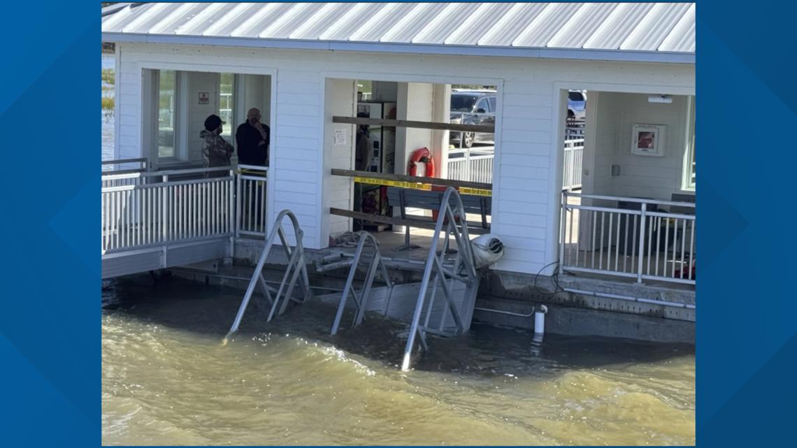 Georgia authorities investigating ‘catastrophic failure’ of dock ...