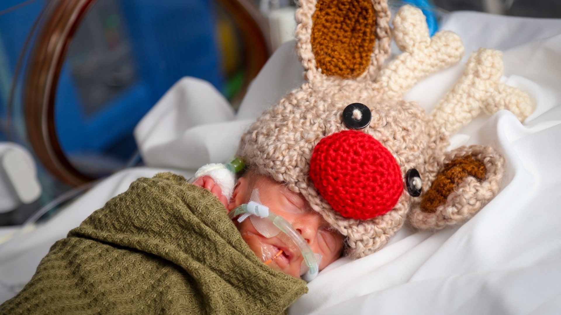 Memphis NICU babies dress up for Christmas | localmemphis.com