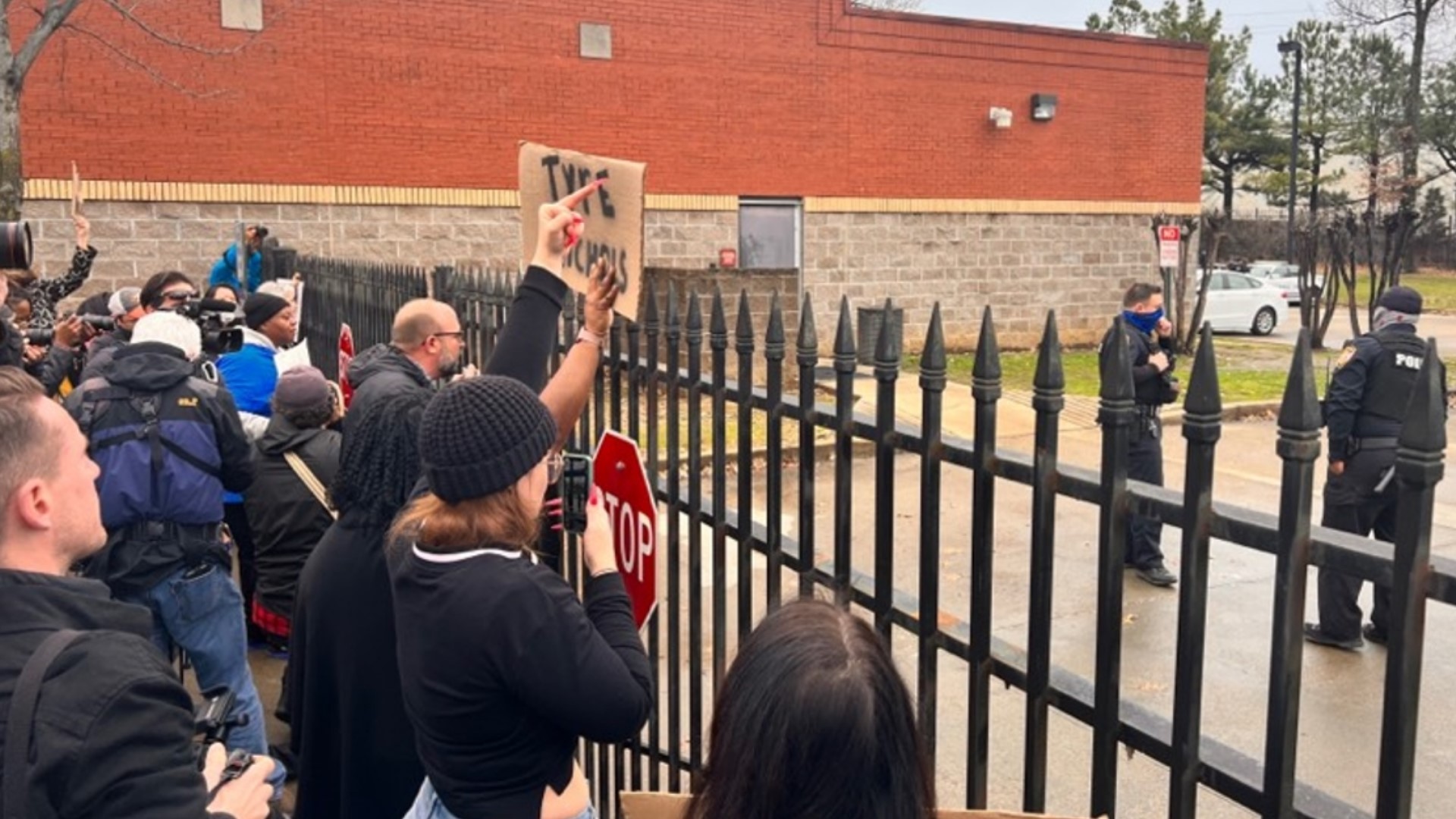 Protests for Tyre Nichols continue into Sunday | localmemphis.com