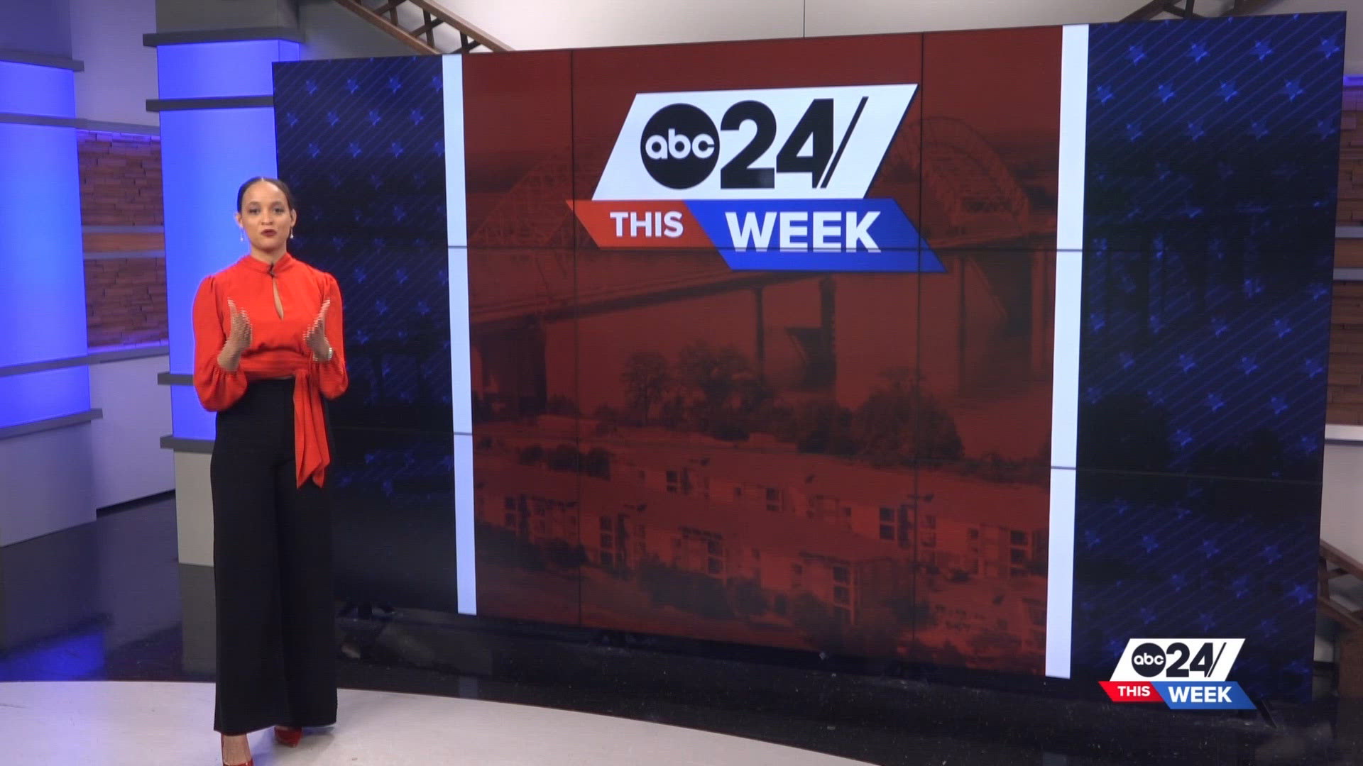 Families wait in line for hours to buy masa for Christmas tamales at ...