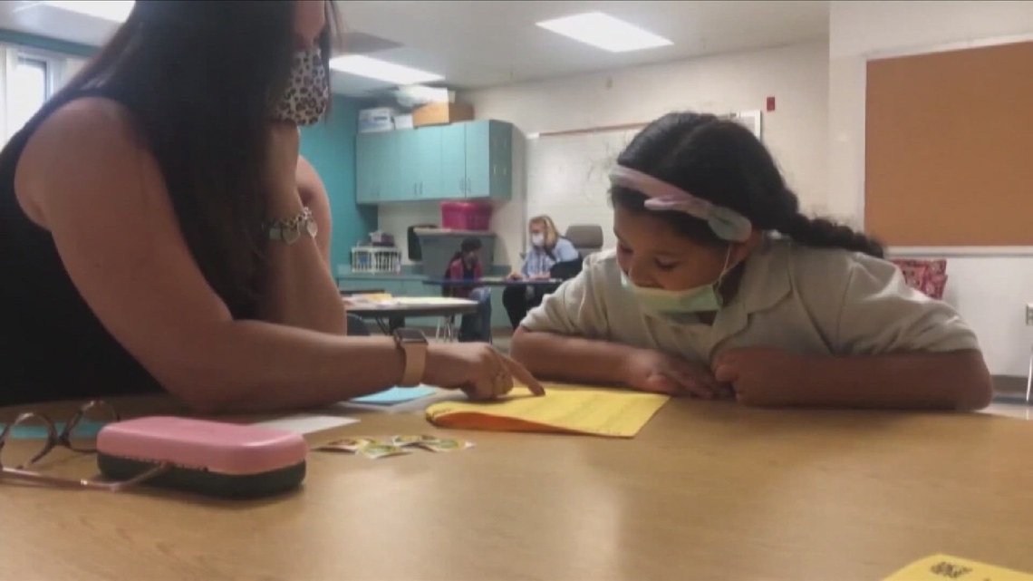 DeSoto County school teachers receiving pay raises | localmemphis.com