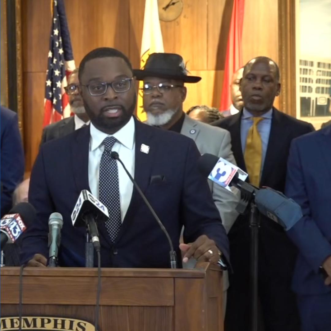 Memphis Mayor Paul Young discusses National Guard deployment ...