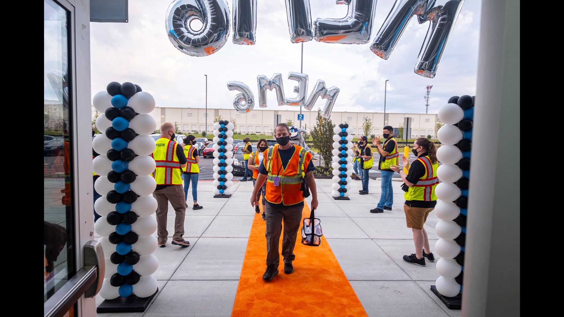 Amazon's new fulfillment center in Olive Branch is open | localmemphis.com