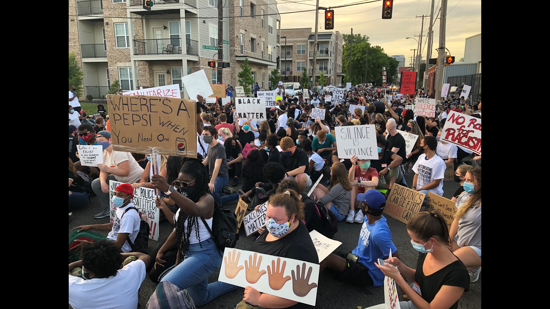 7th night of demonstrations in Memphis Tennessee | localmemphis.com