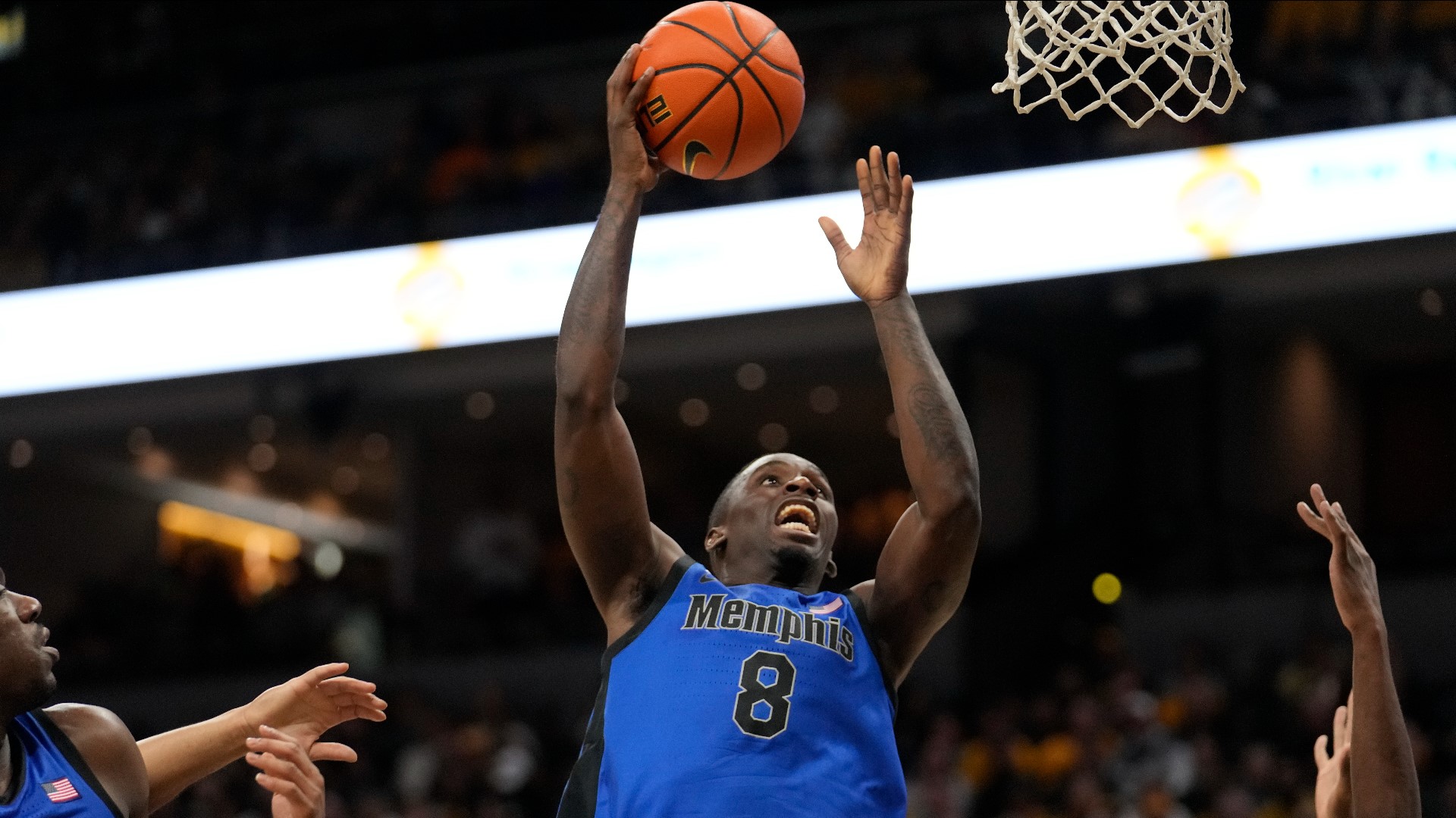 Memphis downs Arkansas 84-79 behind David Jones' monster game ...