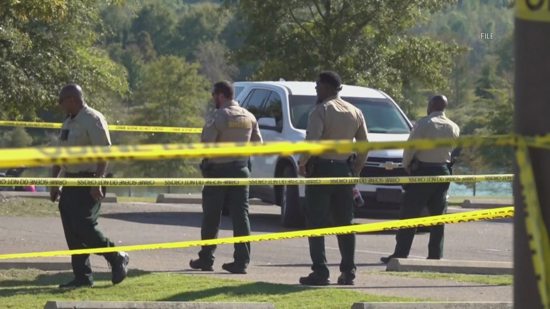 Deputy indicted after alleged murderer's arrest files to disqualify DA ...