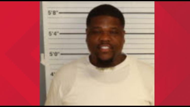Memphis murder suspect surrenders to U.S. Marshals | localmemphis.com