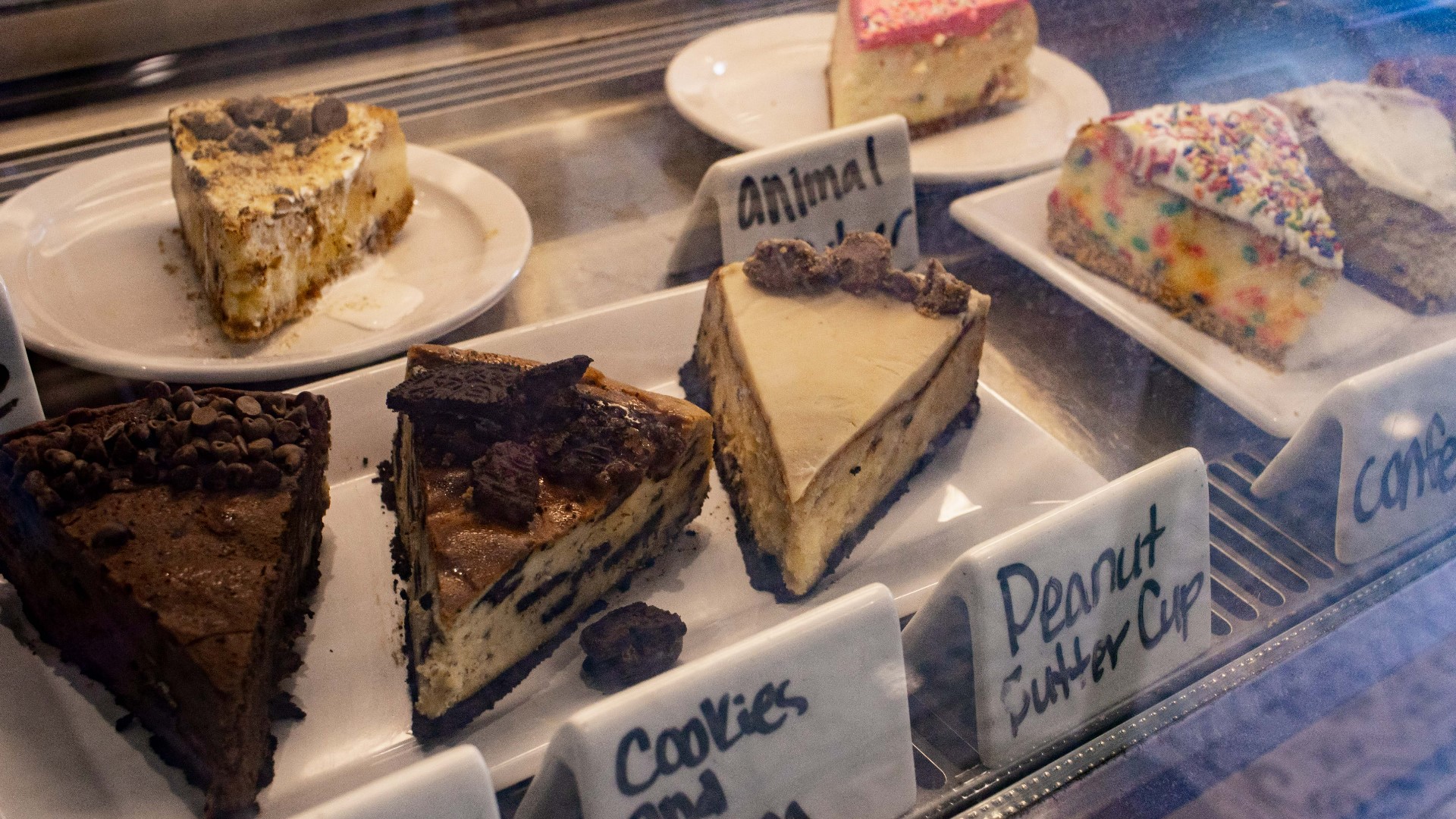 Experience lots of flavors at this local dessert shop | localmemphis.com