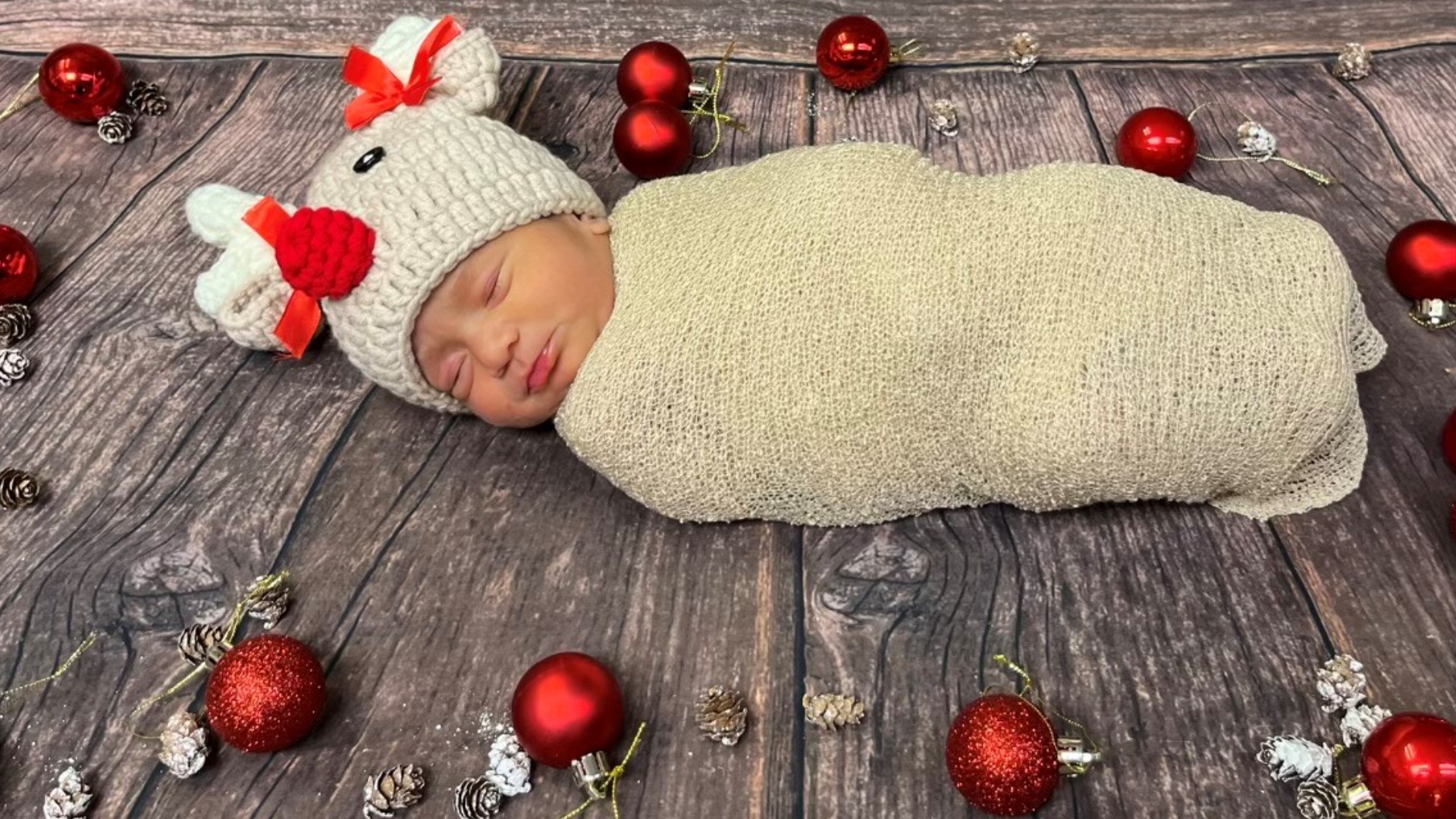 Mid-South NICU babies dressed up for the holidays | localmemphis.com