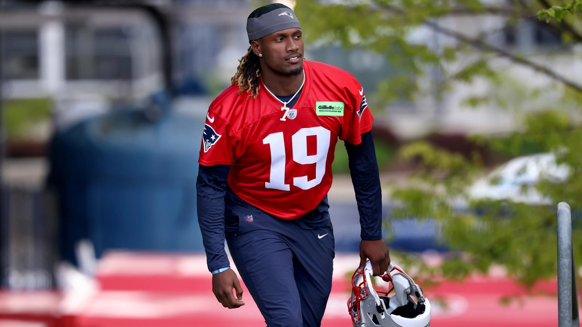 Joe Milton joins Cowboys in trade from Patriots | rocketcitynow.com