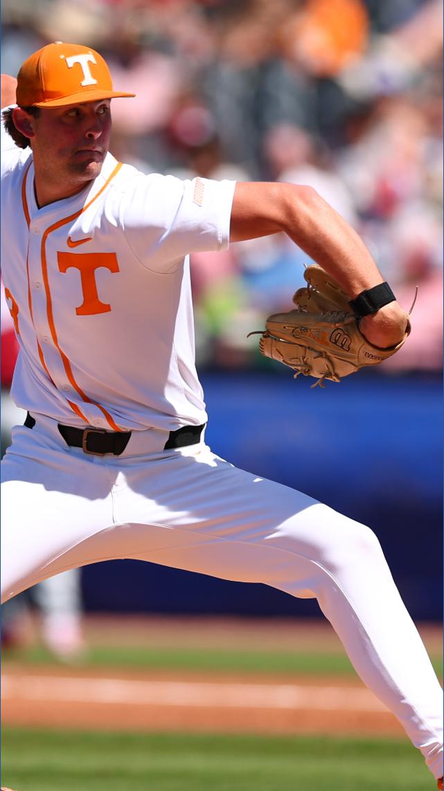 Former Tennessee pitcher AJ Russell signs with Texas Rangers ...