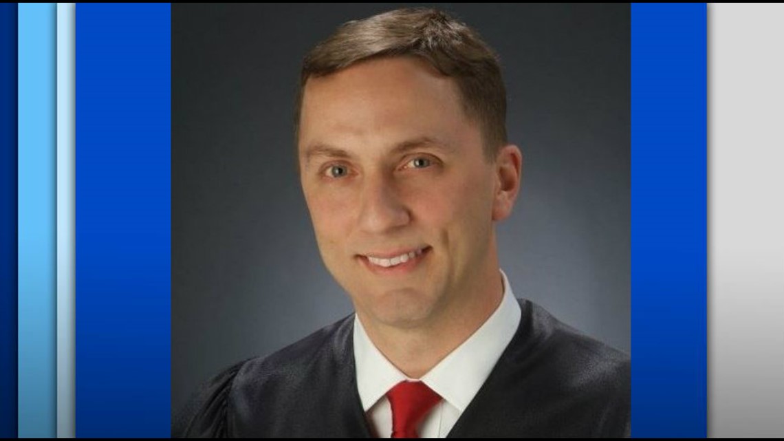 Ohio judge accidentally shoots himself at shooting range | 10tv.com