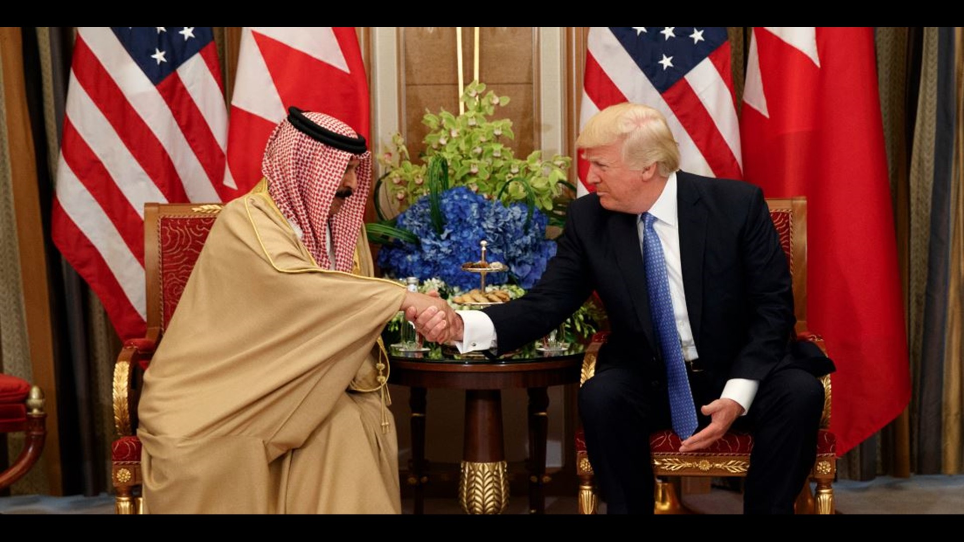 Trump meeting with Arab leaders ahead of major speech | 10tv.com