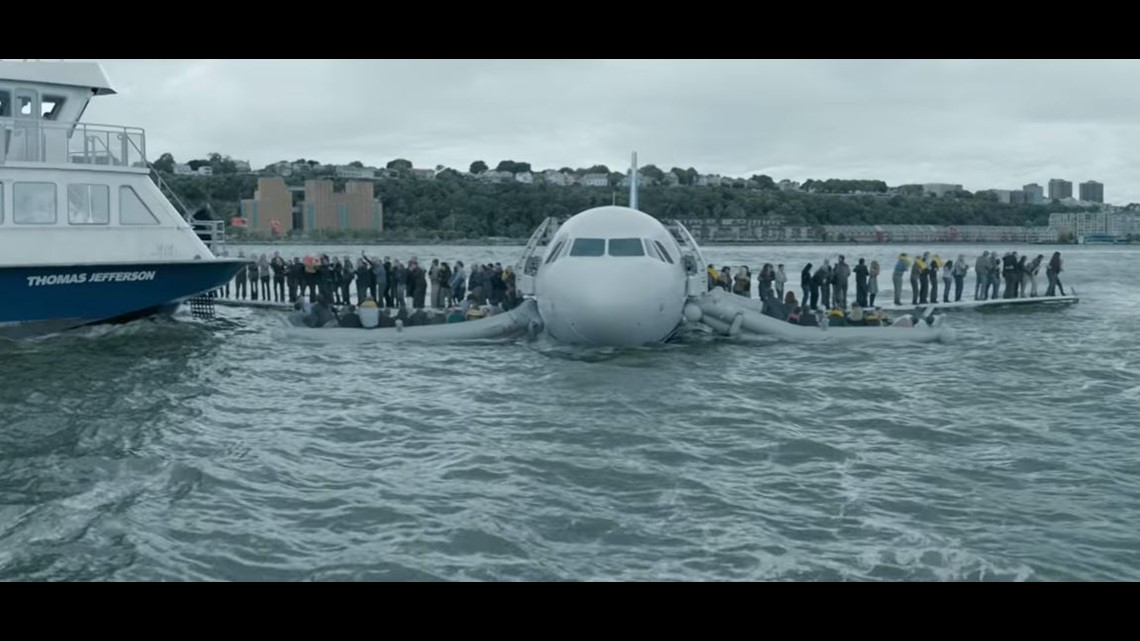 Real-life investigators object to portrayal in 'Sully' movie | 10tv.com