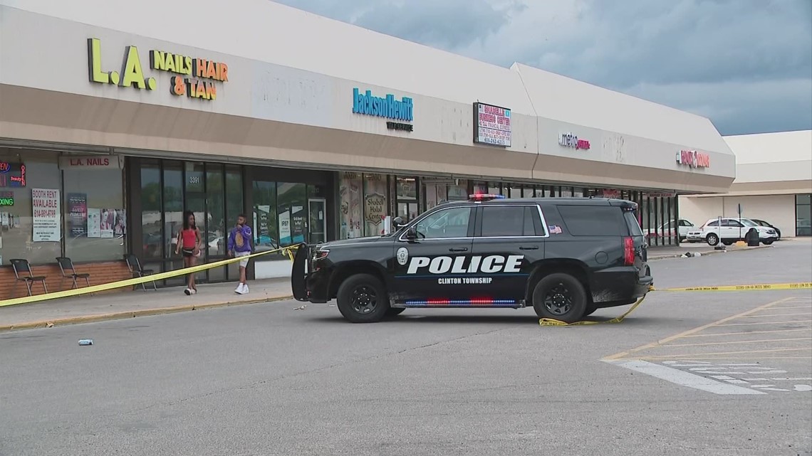 2 teens shot outside Northern Lights Shopping Center | 10tv.com