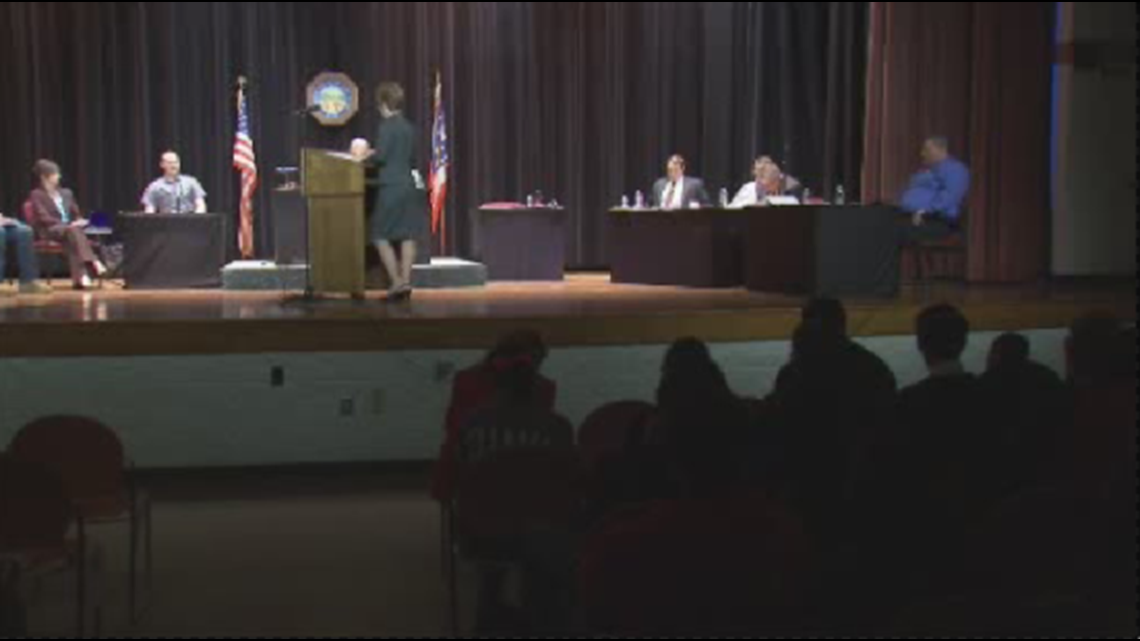 Perry County Judge Takes Court to the Classroom | 10tv.com