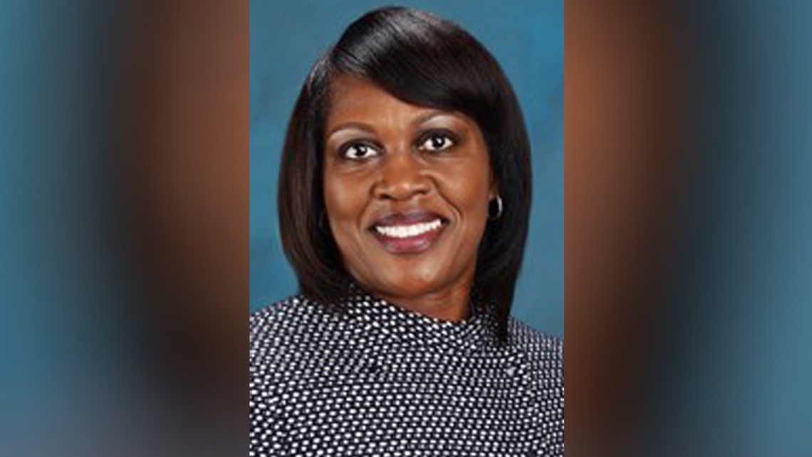 Columbus City Schools board announces pick for superintendent | 10tv.com