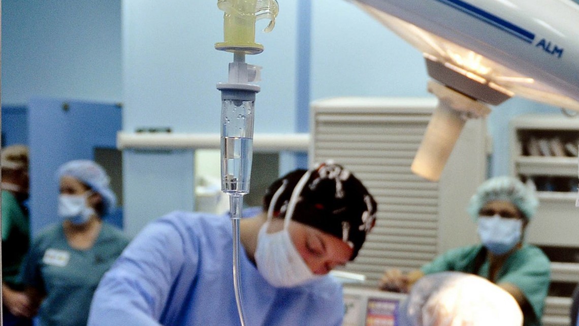 Woman wakes up from coma after 27 years | 10tv.com