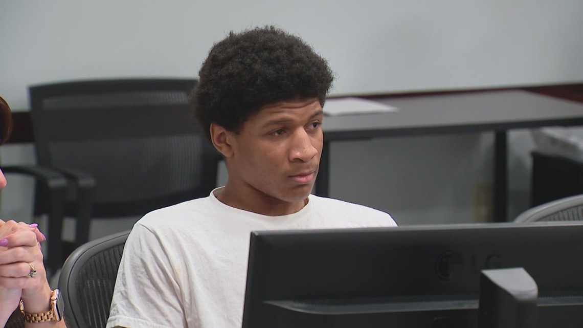 Teen charged in carjacking death of Alexa Stakely will be tried as an ...