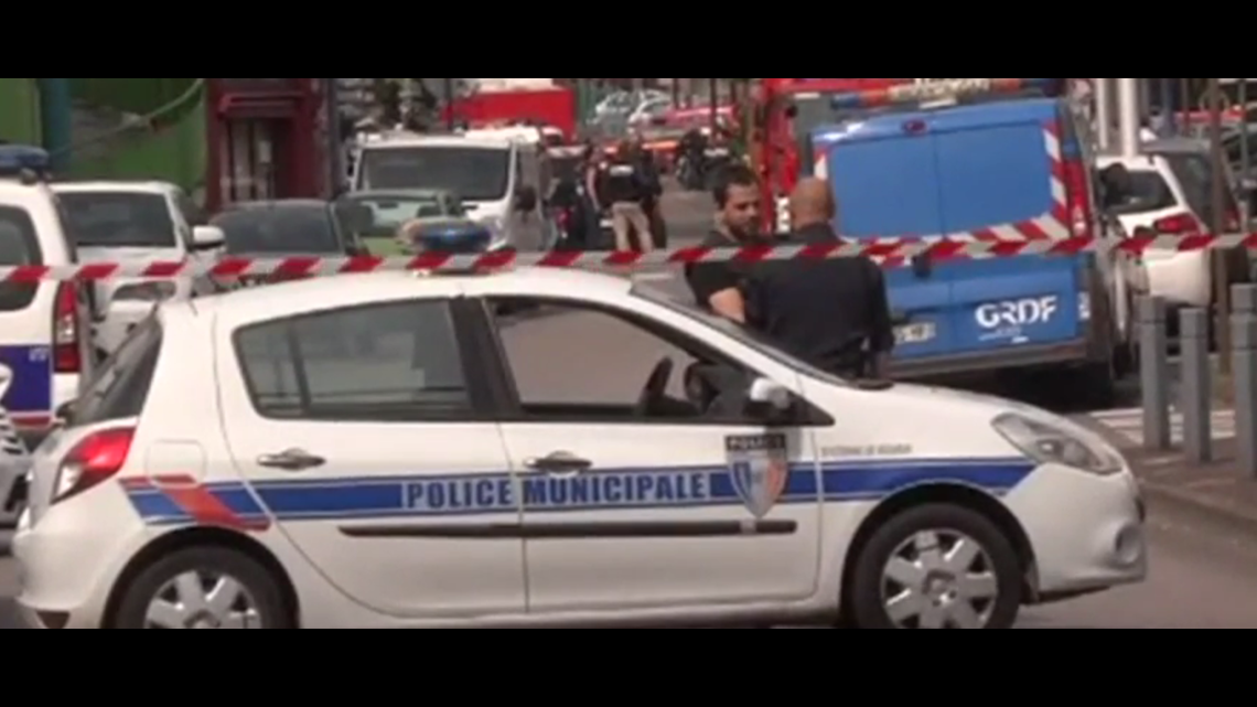 2 attackers slay priest in Normandy church, are shot dead | 10tv.com