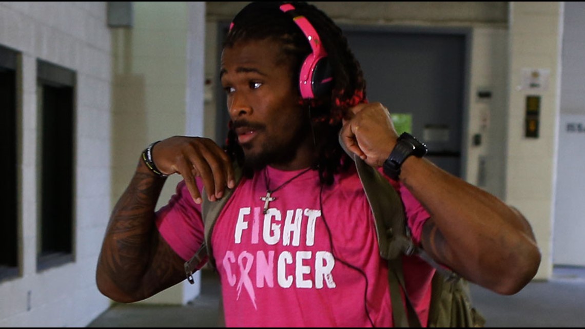 Former NFL player DeAngelo Williams pays for more than 500 mammograms ...