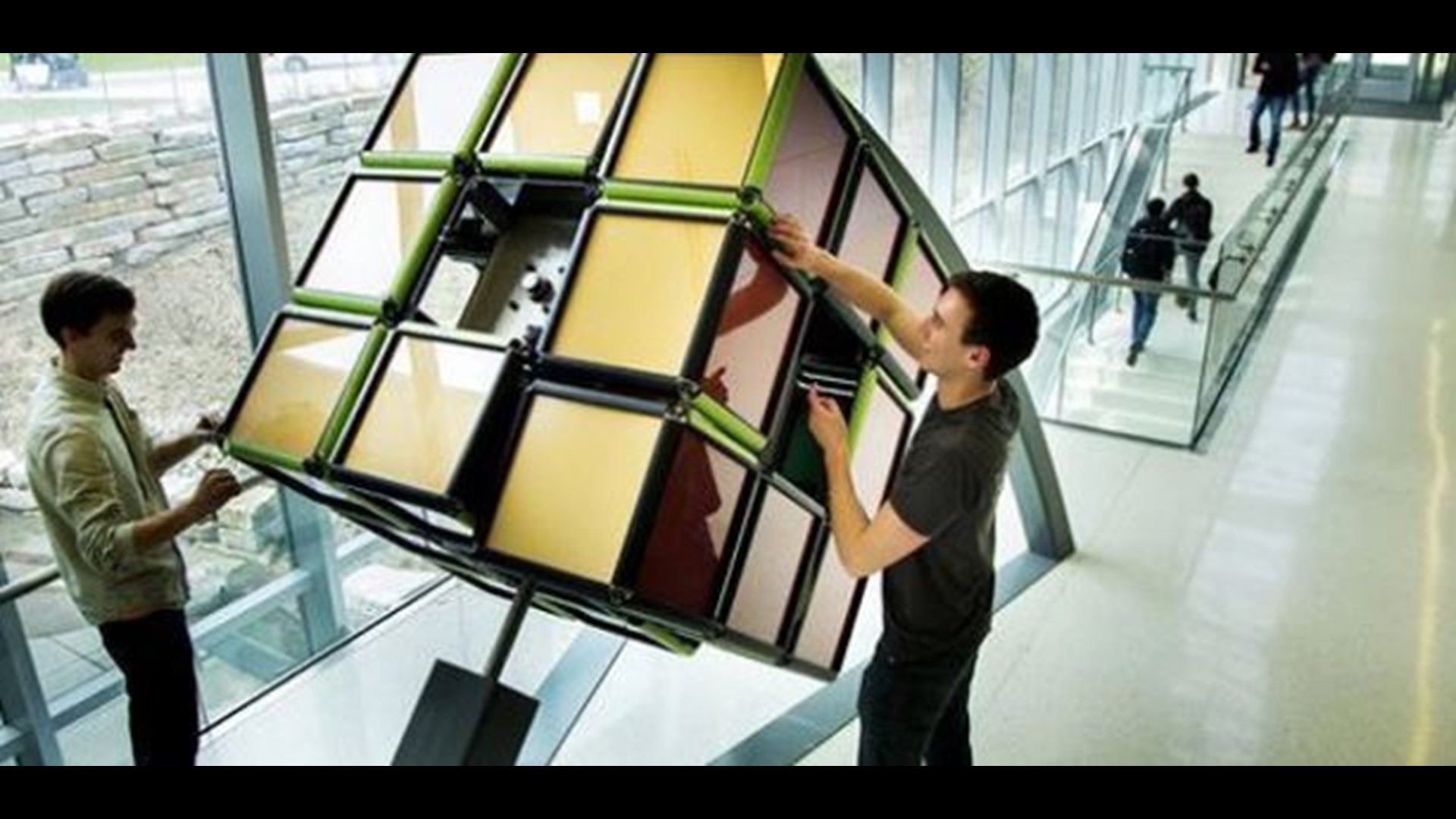 University of Michigan unveils 1,500-pound Rubik's Cube | 10tv.com