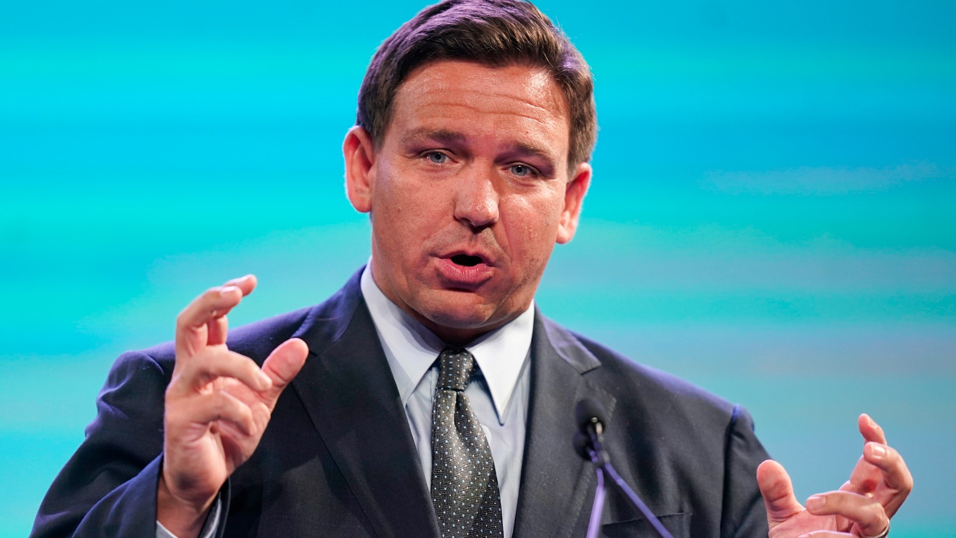 DeSantis doubles down as Florida again breaks COVID record | 10tv.com