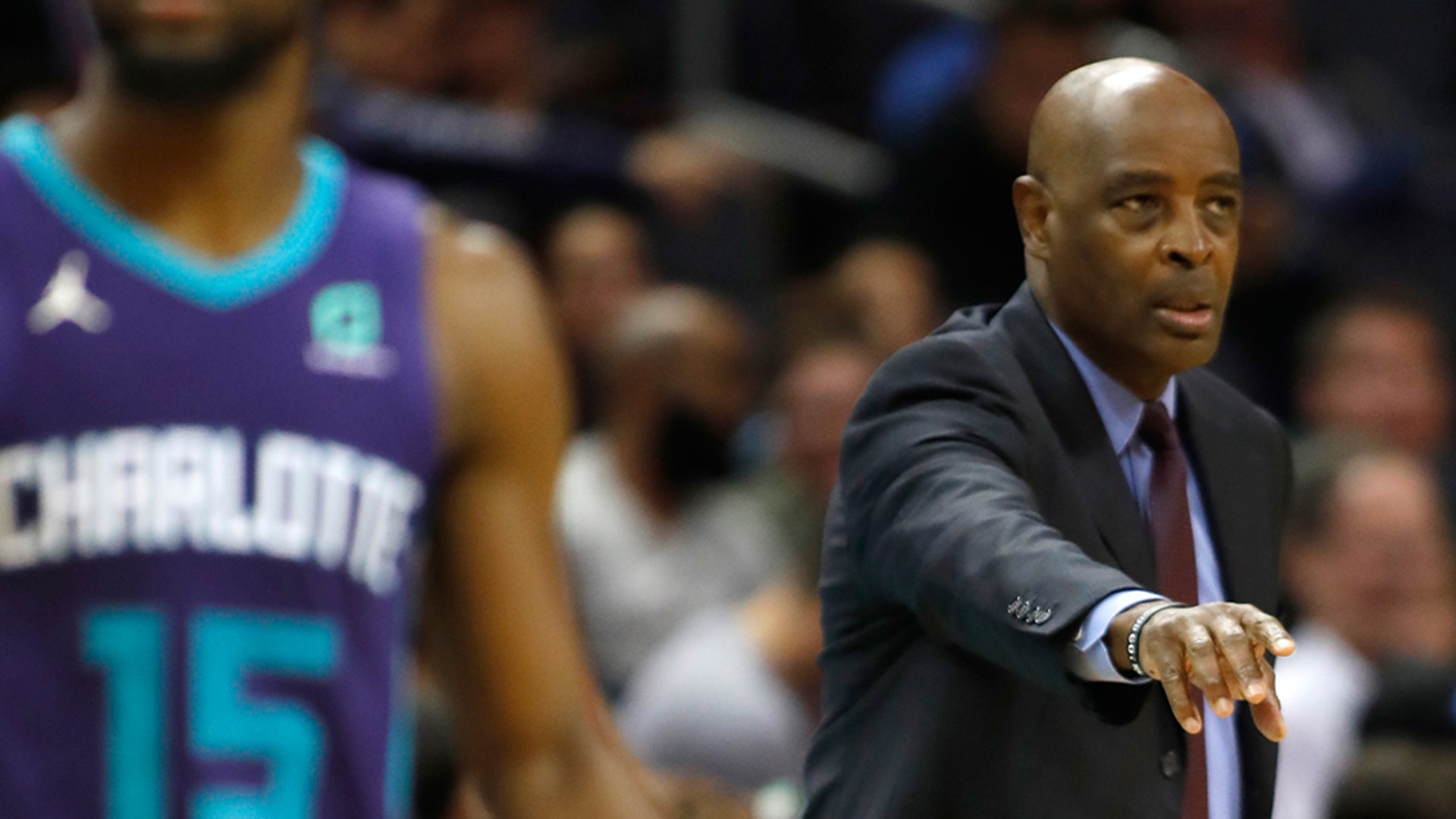 Cavs, coach Drew part ways after challenging, 19-win season | 10tv.com