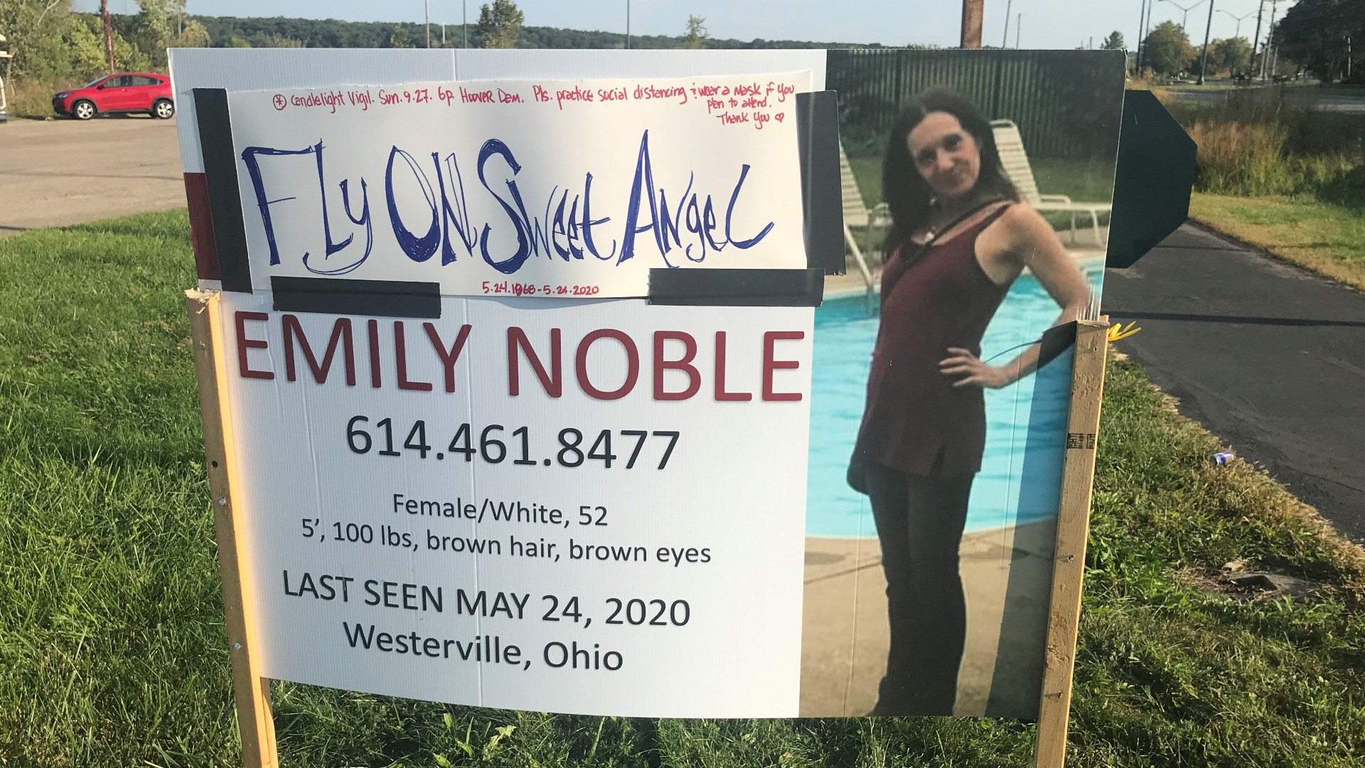 Family and friends organize vigil for Emily Noble | 10tv.com