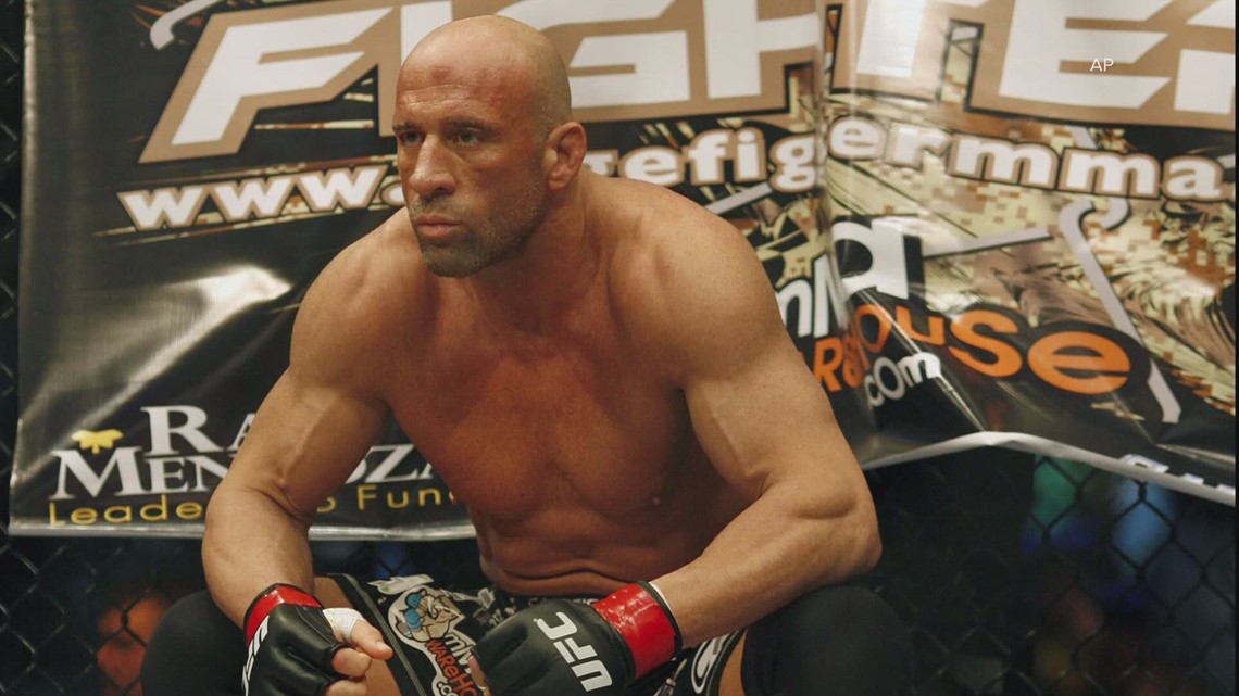 Former UFC fighter, Olympian Mark Coleman hospitalized after rescuing ...