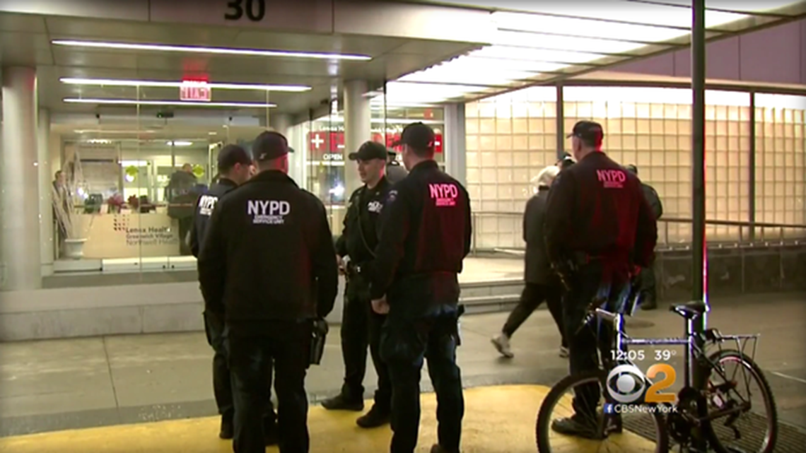 NYPD officer on cell phone when prisoner escaped, sources say | 10tv.com