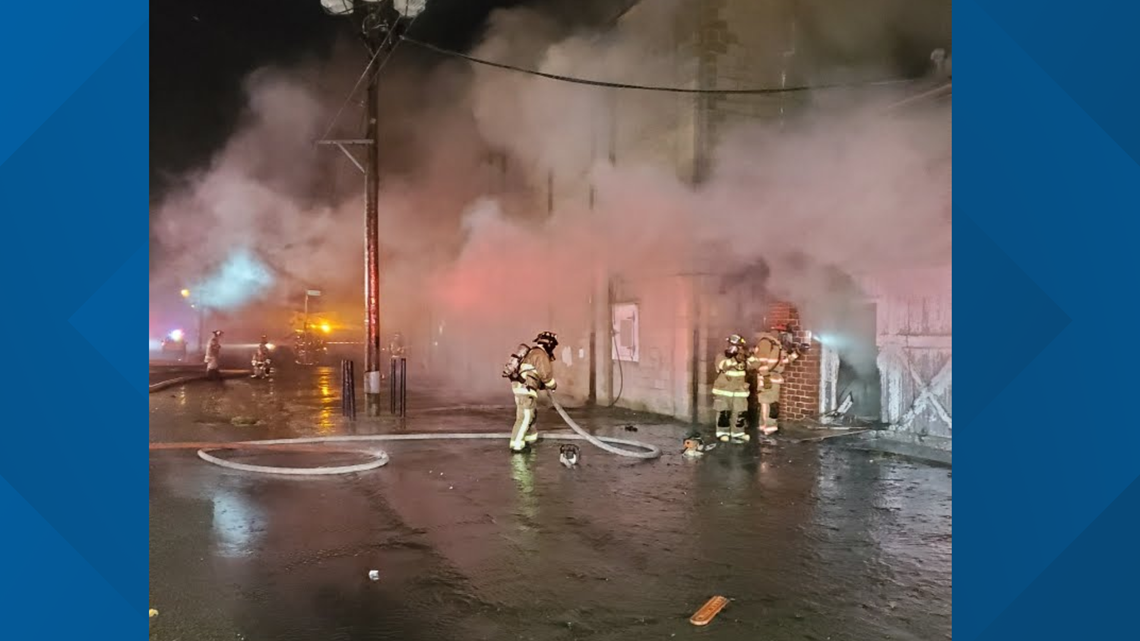 Firefighter injured in large fire at Newark meat supply business | 10tv.com