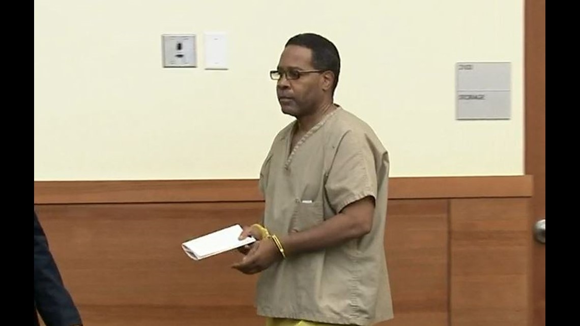 Accused murderer gets through security at state offices; one day after ...